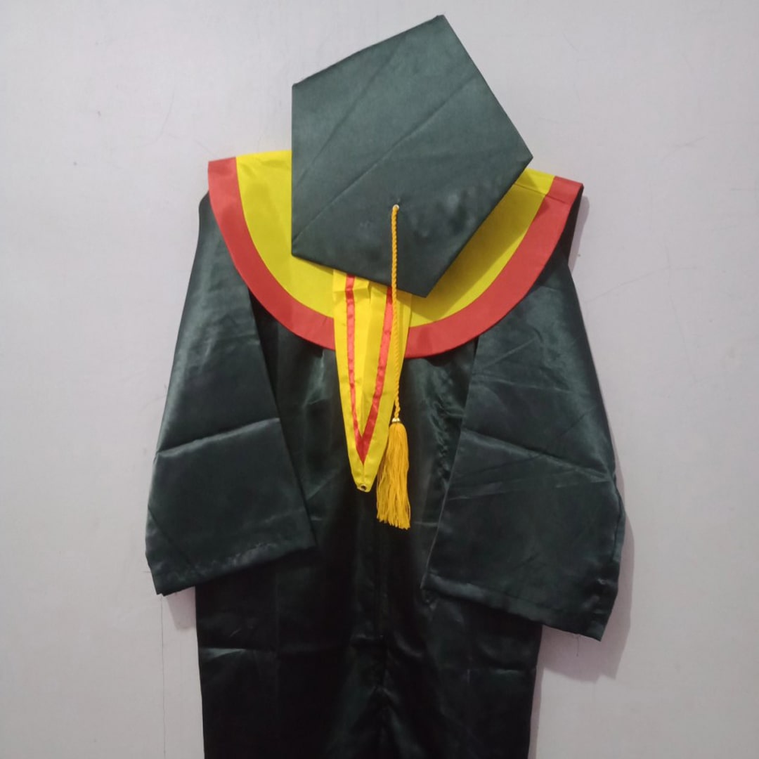 Konveksi Toga Wisuda Terbaik Surabaya - Lunar Garment